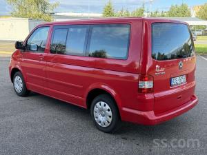 Red Volkswagen Multivan 2008 in Riga, with an engine capacity of 2.00 L and mileage of 227 thousand km for 8900 €, photo 4 on AUTOMOTO.COM.LV