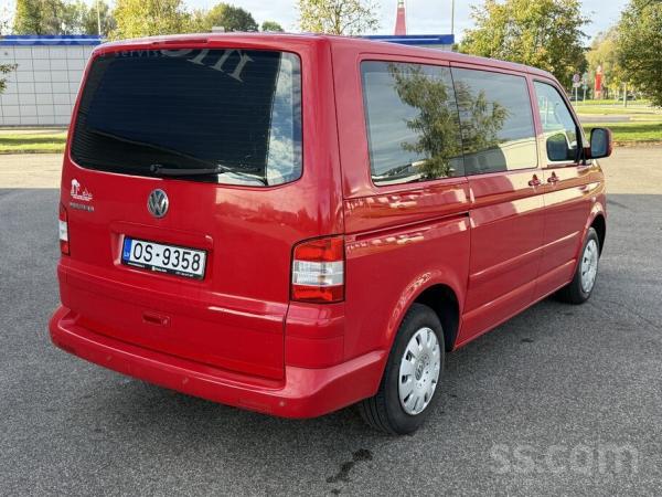 Red Volkswagen Multivan 2008 in Riga, with an engine capacity of 2.00 L and mileage of 227 thousand km for 8900 €, photo 6 on AUTOMOTO.COM.LV