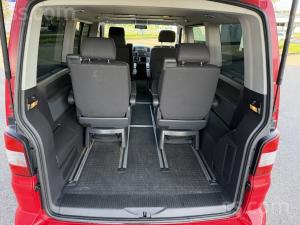 Red Volkswagen Multivan 2008 in Riga, with an engine capacity of 2.00 L and mileage of 227 thousand km for 8900 €, photo 16 on AUTOMOTO.COM.LV