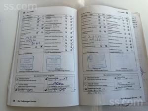 Red Volkswagen Multivan 2008 in Riga, with an engine capacity of 2.00 L and mileage of 227 thousand km for 8900 €, photo 19 on AUTOMOTO.COM.LV