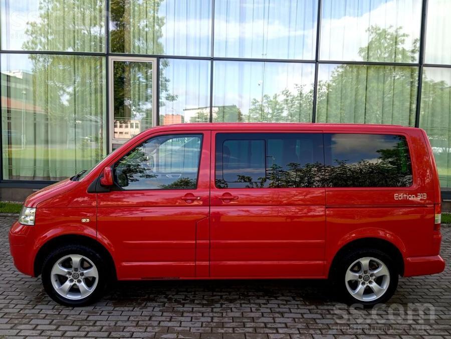 Sarkans Volkswagen Multivan 2009 Balvi, ar dzinēja tilpumu 2.50 L un nobraukumu 289 tūkst. km par 9950 €, foto 11 vietnē AUTOMOTO.COM.LV