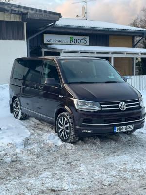Red Volkswagen Multivan 2017 in Riga, with an engine capacity of 2.00 L and mileage of 95 thousand km for 34999 €, photo 6 on AUTOMOTO.COM.LV