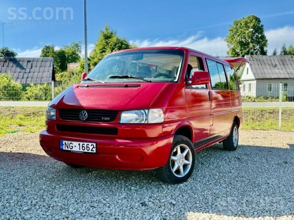 Sarkans Volkswagen Multivan 1997 Rēzekne, ar dzinēja tilpumu 2.50 L un nobraukumu 441 tūkst. km par 3750 €, foto 1 vietnē AUTOMOTO.COM.LV