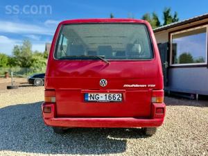 Sarkans Volkswagen Multivan 1997 Rēzekne, ar dzinēja tilpumu 2.50 L un nobraukumu 441 tūkst. km par 3750 €, foto 6 vietnē AUTOMOTO.COM.LV