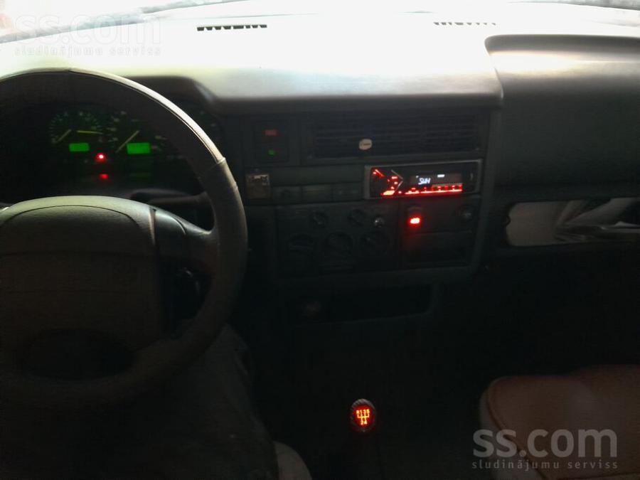 Красный Фольксваген Мультиван 1997 в Даугавпилс, объемом двигателя 1.90 л и пробегом 754 тыс. км за 2650 €, фото 10 на AUTOMOTO.COM.LV