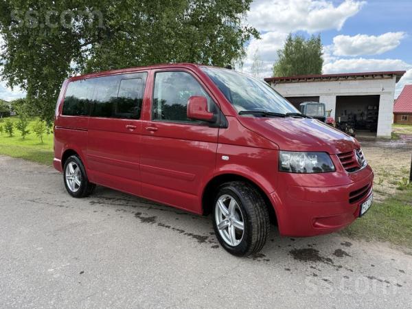Sarkans Volkswagen Multivan 2004 Rēzekne, ar dzinēja tilpumu 2.50 L un nobraukumu 247 tūkst. km par 6300 €, foto 7 vietnē AUTOMOTO.COM.LV