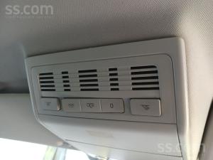 Sarkans Volkswagen Multivan 2007 Rīga, ar dzinēja tilpumu 2.50 L un nobraukumu 201 tūkst. km par 6400 €, foto 12 vietnē AUTOMOTO.COM.LV