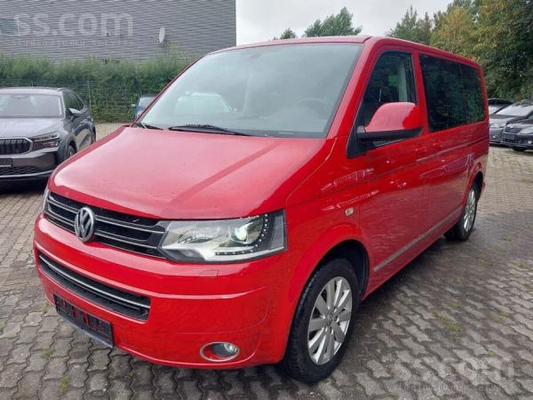 Sarkans Volkswagen Multivan 2012 Tukums, ar dzinēja tilpumu 2.00 L un nobraukumu 229 tūkst. km par 17500 €, foto 1 vietnē AUTOMOTO.COM.LV