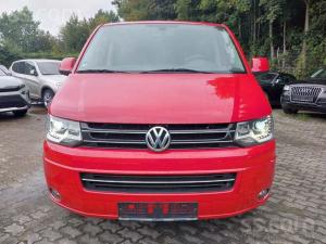 Red Volkswagen Multivan 2012 in Tukums, with an engine capacity of 2.00 L and mileage of 229 thousand km for 17500 €, photo 18 on AUTOMOTO.COM.LV
