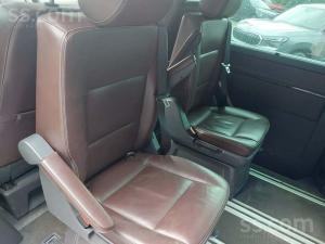 Red Volkswagen Multivan 2012 in Tukums, with an engine capacity of 2.00 L and mileage of 229 thousand km for 17500 €, photo 24 on AUTOMOTO.COM.LV