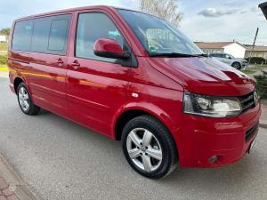 Red Volkswagen Multivan 2013 in Vilnius, with an engine capacity of 1.97 L and mileage of 297 thousand km for 13900 €, photo 10 on AUTOMOTO.COM.LV