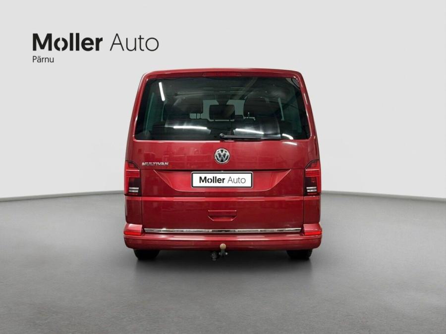 Sarkans Volkswagen Multivan 2020 Pērnava, ar dzinēja tilpumu 2.00 L un nobraukumu 204 tūkst. km par 36200 €, foto 5 vietnē AUTOMOTO.COM.LV