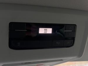 Sarkans Volkswagen Multivan 2020 Pērnava, ar dzinēja tilpumu 2.00 L un nobraukumu 204 tūkst. km par 36200 €, foto 11 vietnē AUTOMOTO.COM.LV