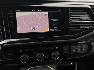 Sarkans Volkswagen Multivan 2020 Pērnava, ar dzinēja tilpumu 2.00 L un nobraukumu 204 tūkst. km par 36200 €, foto 13 vietnē AUTOMOTO.COM.LV