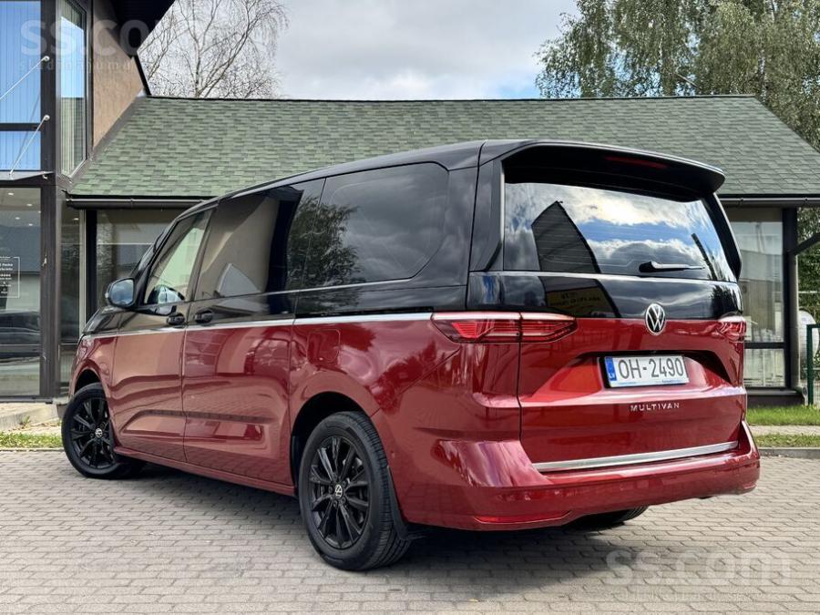 Red Volkswagen Multivan 2023 in Tukums, with an engine capacity of 2.00 L and mileage of 33 thousand km for 54950 €, photo 3 on AUTOMOTO.COM.LV