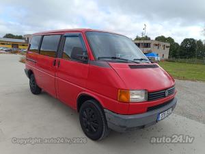 Sarkans Volkswagen Multivan 1994 Tartu, ar dzinēja tilpumu 2.40 L un nobraukumu 356 tūkst. km par 950 €, foto 7 vietnē AUTOMOTO.COM.LV