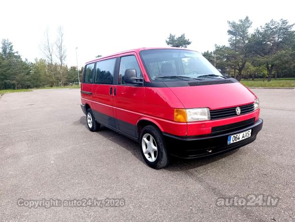 Red Volkswagen Multivan 1995 in Tallinn, with an engine capacity of 1.90 L and mileage of 267 thousand km for 2999 €, photo 1 on AUTOMOTO.COM.LV