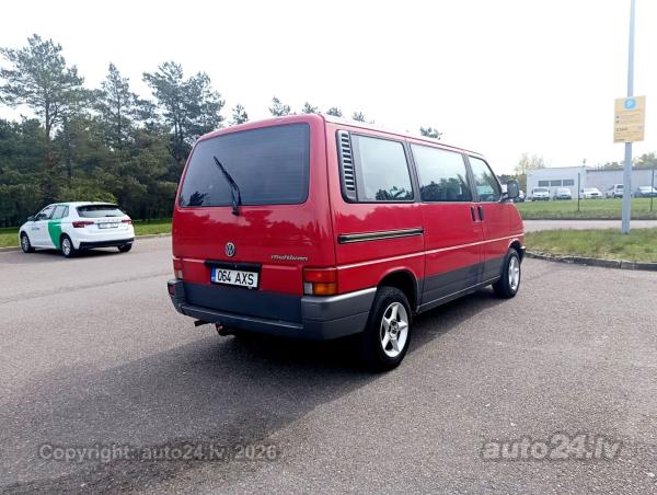 Red Volkswagen Multivan 1995 in Tallinn, with an engine capacity of 1.90 L and mileage of 267 thousand km for 2999 €, photo 3 on AUTOMOTO.COM.LV
