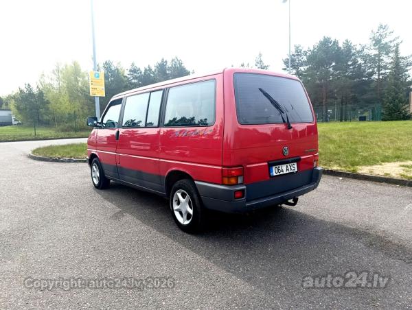 Red Volkswagen Multivan 1995 in Tallinn, with an engine capacity of 1.90 L and mileage of 267 thousand km for 2999 €, photo 4 on AUTOMOTO.COM.LV