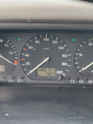 Sarkans Volkswagen Multivan 1996 Sindi, ar dzinēja tilpumu 2.50 L un nobraukumu 489 tūkst. km par 6000 €, foto 8 vietnē AUTOMOTO.COM.LV