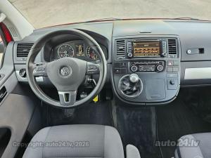 Sarkans Volkswagen Multivan 2011 Tartu, ar dzinēja tilpumu 2.00 L un nobraukumu 228 tūkst. km par 14990 €, foto 9 vietnē AUTOMOTO.COM.LV