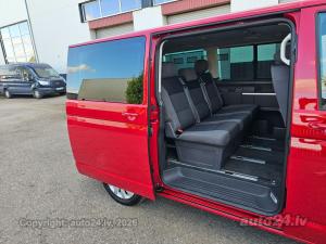 Sarkans Volkswagen Multivan 2011 Tartu, ar dzinēja tilpumu 2.00 L un nobraukumu 228 tūkst. km par 14990 €, foto 16 vietnē AUTOMOTO.COM.LV