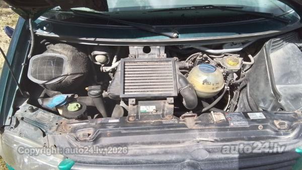 Volkswagen Multivan 1998 Rapla, ar dzinēja tilpumu 2.50 L un nobraukumu 624 tūkst. km par 3000 €, foto 4 vietnē AUTOMOTO.COM.LV