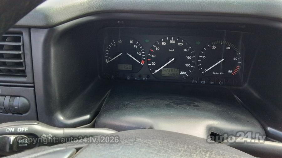 Volkswagen Multivan 1998 Rapla, ar dzinēja tilpumu 2.50 L un nobraukumu 624 tūkst. km par 3000 €, foto 11 vietnē AUTOMOTO.COM.LV