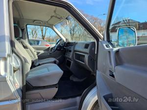Volkswagen Multivan 2002 Tallina, ar dzinēja tilpumu 2.50 L un nobraukumu 351 tūkst. km par 7000 €, foto 8 vietnē AUTOMOTO.COM.LV