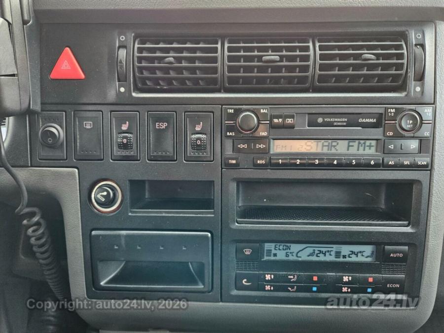 Volkswagen Multivan 2002 Tallina, ar dzinēja tilpumu 2.50 L un nobraukumu 351 tūkst. km par 7000 €, foto 16 vietnē AUTOMOTO.COM.LV