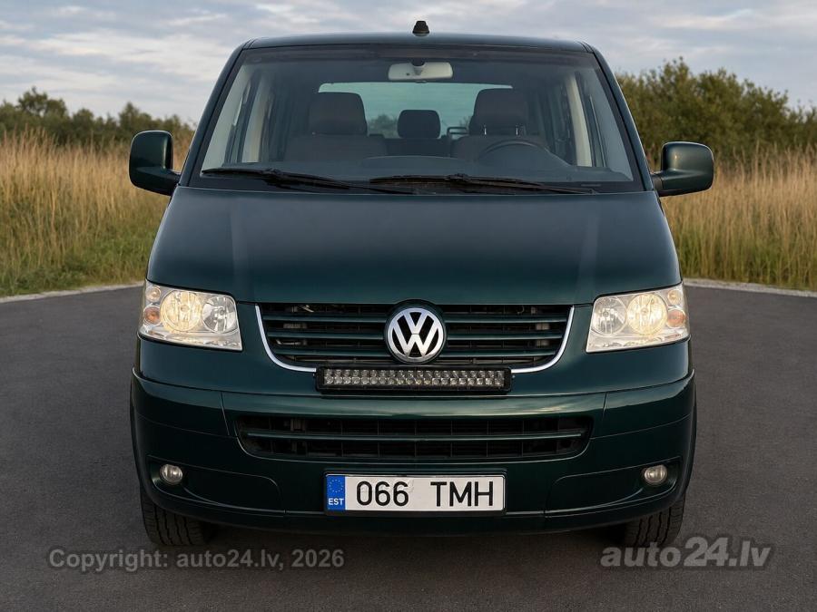 Volkswagen Multivan 2003 Tallina, ar dzinēja tilpumu 2.50 L un nobraukumu 454 tūkst. km par 6990 €, foto 3 vietnē AUTOMOTO.COM.LV