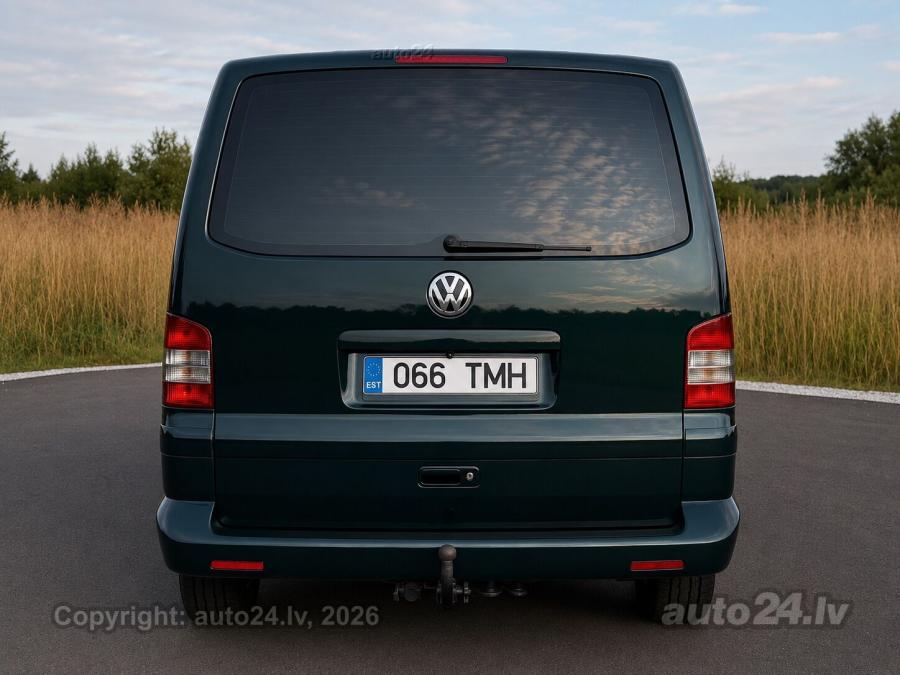 Volkswagen Multivan 2003 Tallina, ar dzinēja tilpumu 2.50 L un nobraukumu 454 tūkst. km par 6990 €, foto 6 vietnē AUTOMOTO.COM.LV