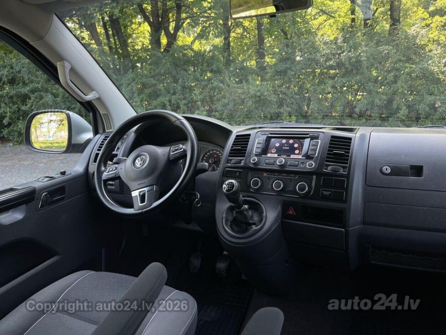 Volkswagen Multivan 2010 Tartu, ar dzinēja tilpumu 2.00 L un nobraukumu 0 tūkst. km par 13490 €, foto 11 vietnē AUTOMOTO.COM.LV