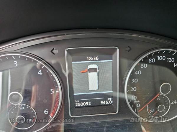 Volkswagen Multivan 2013 in Paide, with an engine capacity of 2.00 L and mileage of 280 thousand km for 16800 €, photo 10 on AUTOMOTO.COM.LV