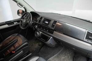Volkswagen Multivan 2017 Peetri, ar dzinēja tilpumu 2.00 L un nobraukumu 221 tūkst. km par 25196 €, foto 9 vietnē AUTOMOTO.COM.LV
