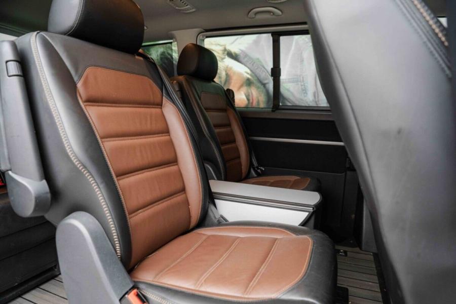 Volkswagen Multivan 2017 Peetri, ar dzinēja tilpumu 2.00 L un nobraukumu 221 tūkst. km par 25196 €, foto 10 vietnē AUTOMOTO.COM.LV