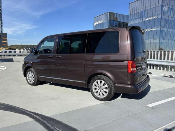 Violets Volkswagen Multivan 2013 Viļņa, ar dzinēja tilpumu 1.97 L un nobraukumu 232 tūkst. km par 22200 €, foto 3 vietnē AUTOMOTO.COM.LV