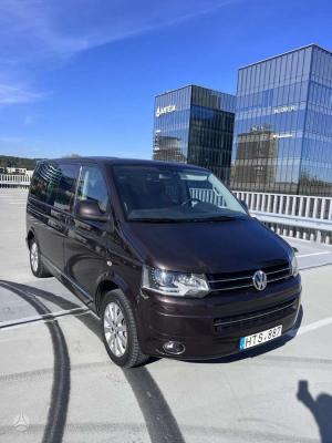 Violet Volkswagen Multivan 2013 in Vilnius, with an engine capacity of 1.97 L and mileage of 232 thousand km for 22200 €, photo 5 on AUTOMOTO.COM.LV