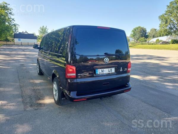 Violets Volkswagen Multivan 2015 Valmiera, ar dzinēja tilpumu 2.00 L un nobraukumu 246 tūkst. km par 22000 €, foto 5 vietnē AUTOMOTO.COM.LV