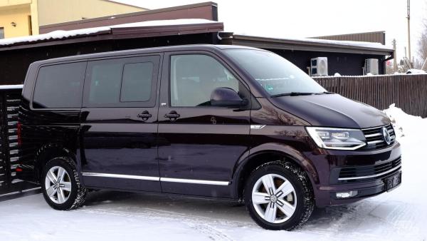 Violet Volkswagen Multivan 2015 in Marijampole, with an engine capacity of 2.00 L and mileage of 254 thousand km for 23550 €, photo 3 on AUTOMOTO.COM.LV