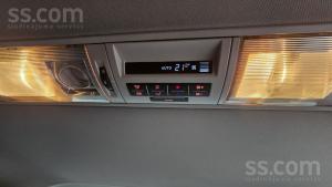 Violet Volkswagen Multivan 2015 in Valmiera, with an engine capacity of 2.00 L and mileage of 252 thousand km for 21000 €, photo 11 on AUTOMOTO.COM.LV