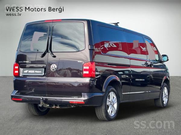 Violet Volkswagen Multivan 2016 in Riga, with an engine capacity of 2.00 L and mileage of 286 thousand km for 20200 €, photo 2 on AUTOMOTO.COM.LV