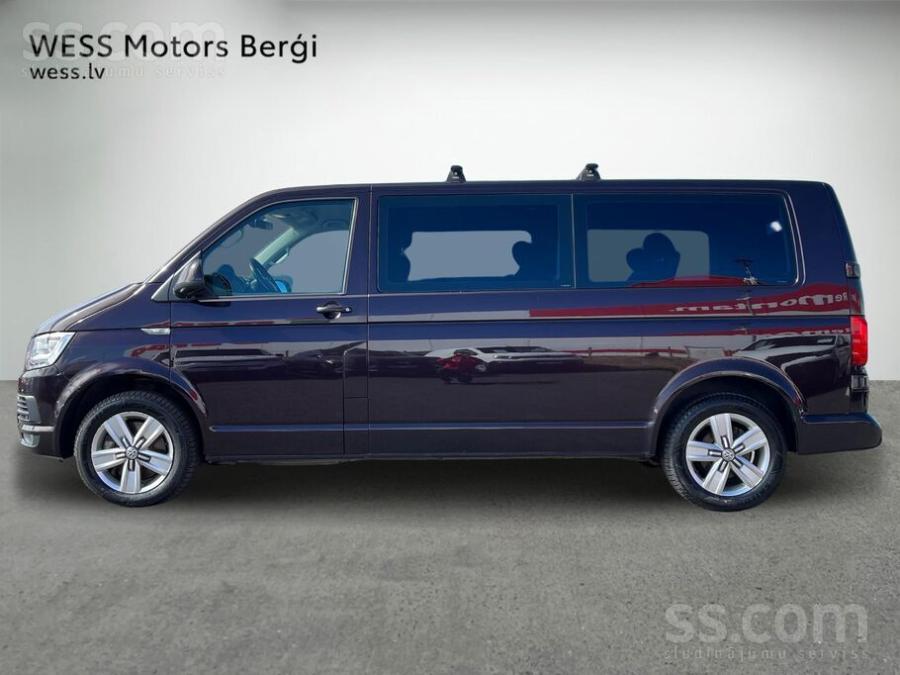 Violet Volkswagen Multivan 2016 in Riga, with an engine capacity of 2.00 L and mileage of 286 thousand km for 20200 €, photo 4 on AUTOMOTO.COM.LV