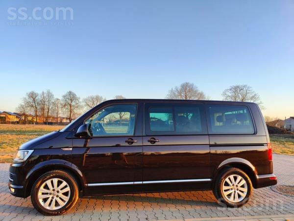 Violets Volkswagen Multivan 2016 Rīga, ar dzinēja tilpumu 2.00 L un nobraukumu 285 tūkst. km par 21900 €, foto 5 vietnē AUTOMOTO.COM.LV