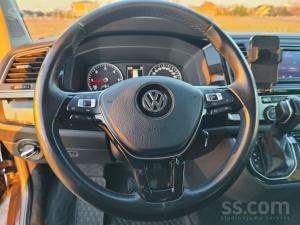 Violets Volkswagen Multivan 2016 Rīga, ar dzinēja tilpumu 2.00 L un nobraukumu 285 tūkst. km par 21900 €, foto 14 vietnē AUTOMOTO.COM.LV