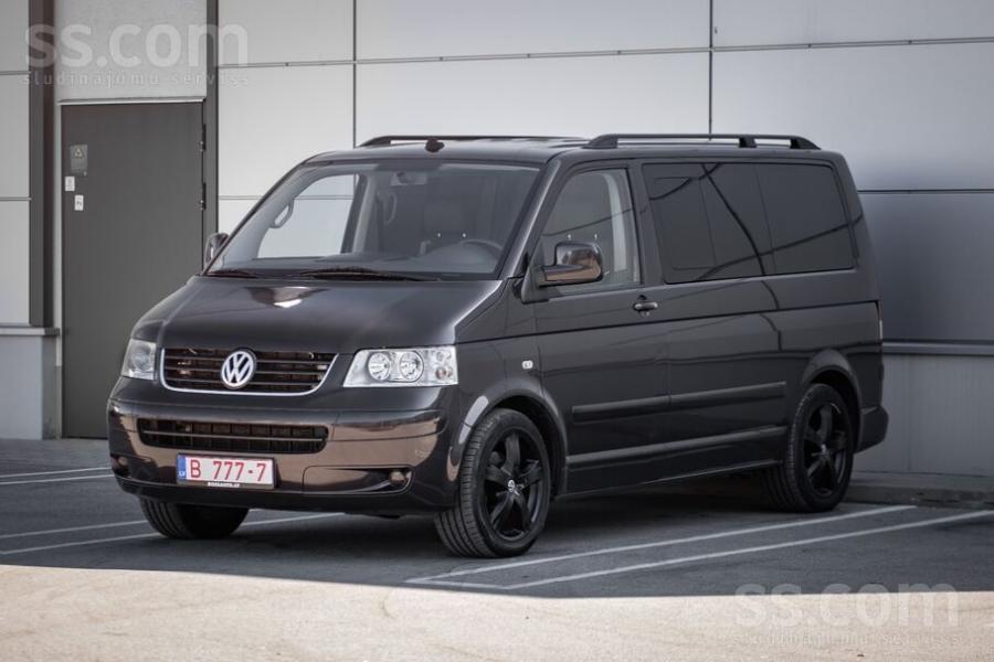 Violets Volkswagen Multivan 2007 Rīga, ar dzinēja tilpumu 2.50 L un nobraukumu 337 tūkst. km par 8950 €, foto 1 vietnē AUTOMOTO.COM.LV