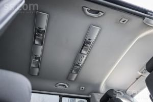 Violets Volkswagen Multivan 2007 Rīga, ar dzinēja tilpumu 2.50 L un nobraukumu 337 tūkst. km par 8950 €, foto 12 vietnē AUTOMOTO.COM.LV
