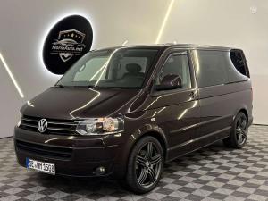 Violet Volkswagen Multivan 2010 in Marijampole, with an engine capacity of 1.97 L and mileage of 257 thousand km for 15999 €, photo 14 on AUTOMOTO.COM.LV