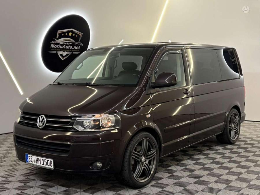 Violet Volkswagen Multivan 2010 in Marijampole, with an engine capacity of 1.97 L and mileage of 257 thousand km for 15999 €, photo 14 on AUTOMOTO.COM.LV
