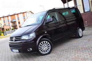 Violet Volkswagen Multivan 2013 in Riga, with an engine capacity of 2.00 L and mileage of 206 thousand km for 18790 €, photo 4 on AUTOMOTO.COM.LV